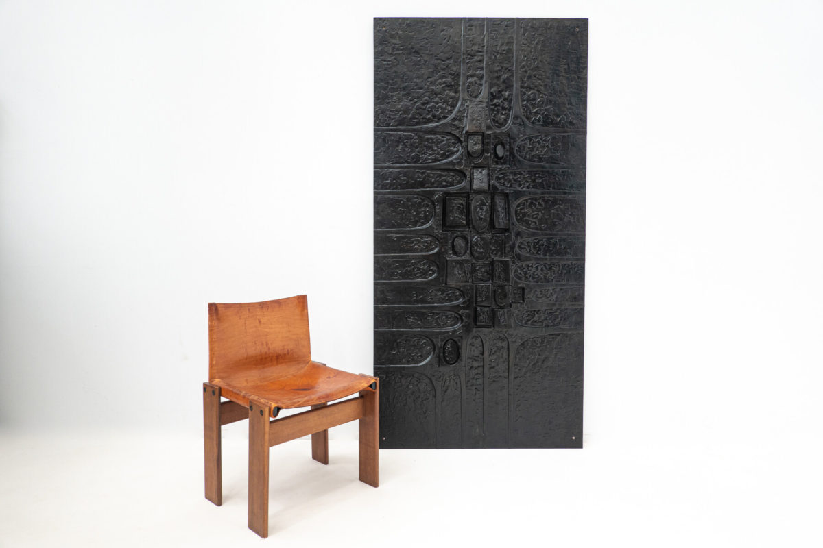 Mid Century Modern Aluminium Wall Panel in Black - Living in Style Gallery