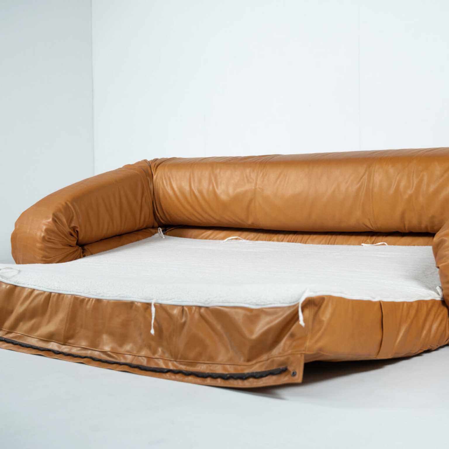 Mid-Century Sofa / Bed model ''Anfibio" by Alessandro Becchi for ...